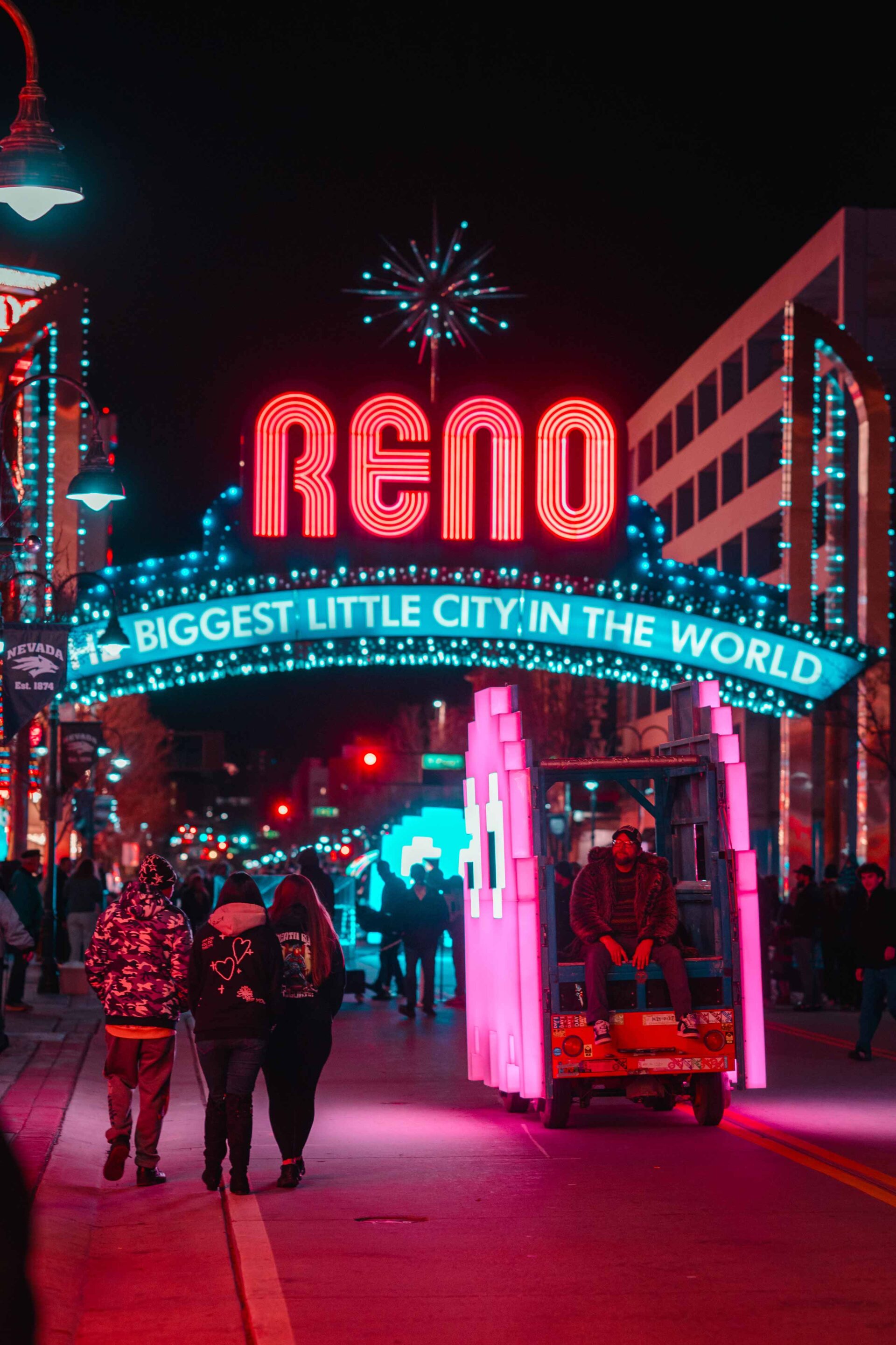Western Lights Illuminated Arts Festival In Reno NV
